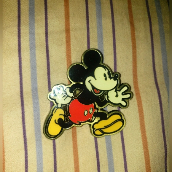 Disney | Jewelry | Vintage Mickey Mouse Pin One Size | Poshmark